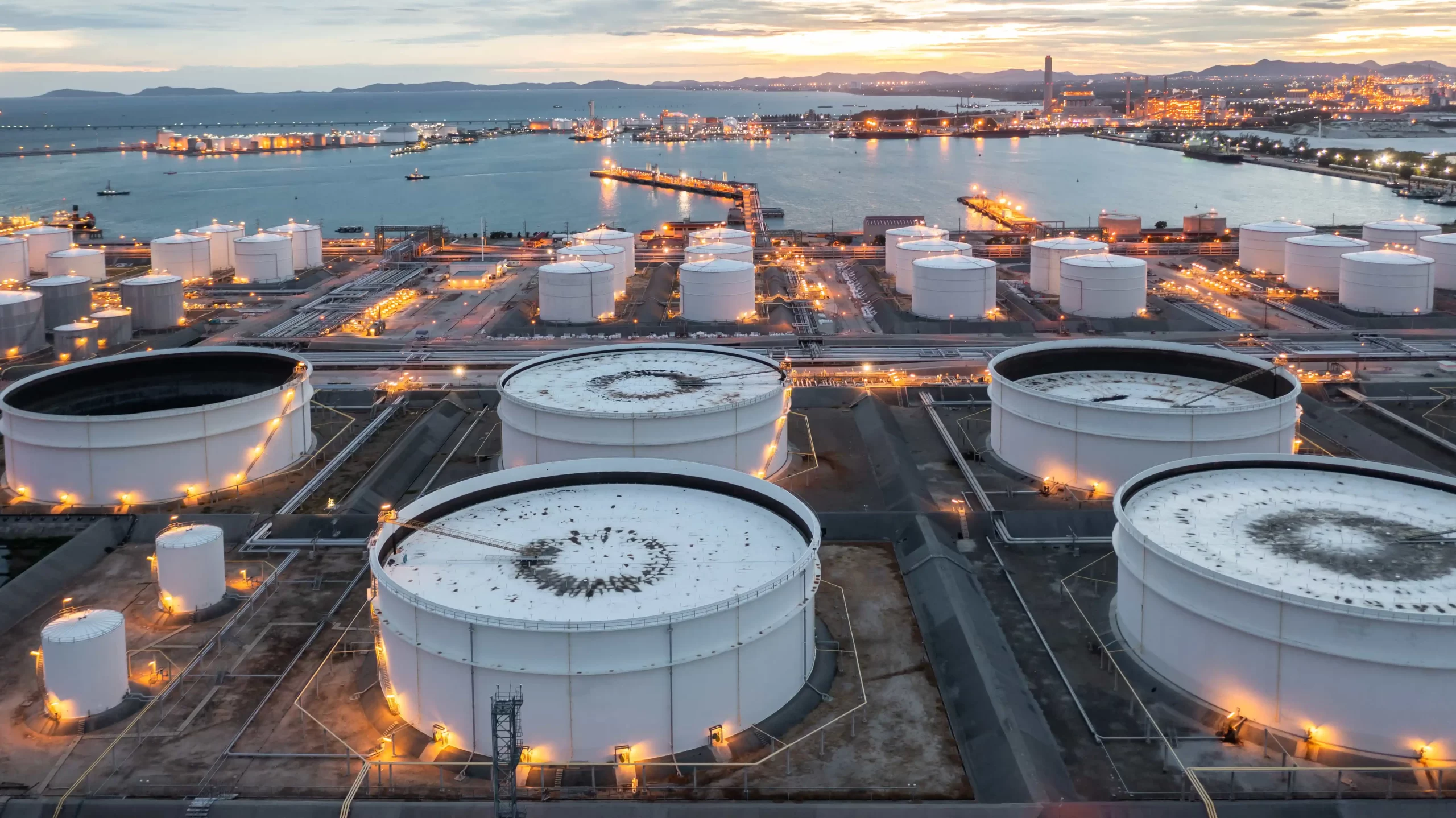 Oil And Gas Logistics | Oil And Gas Supply Chain Solutions